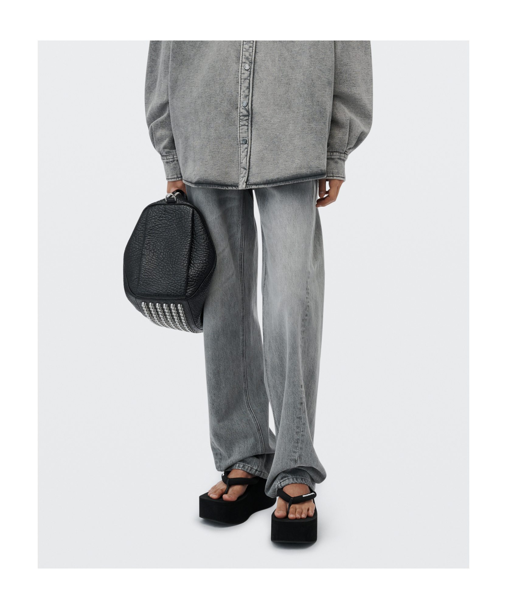 ALEXANDER WANG Alexander Wang Shadow Pocket Relaxed Fit Jeans